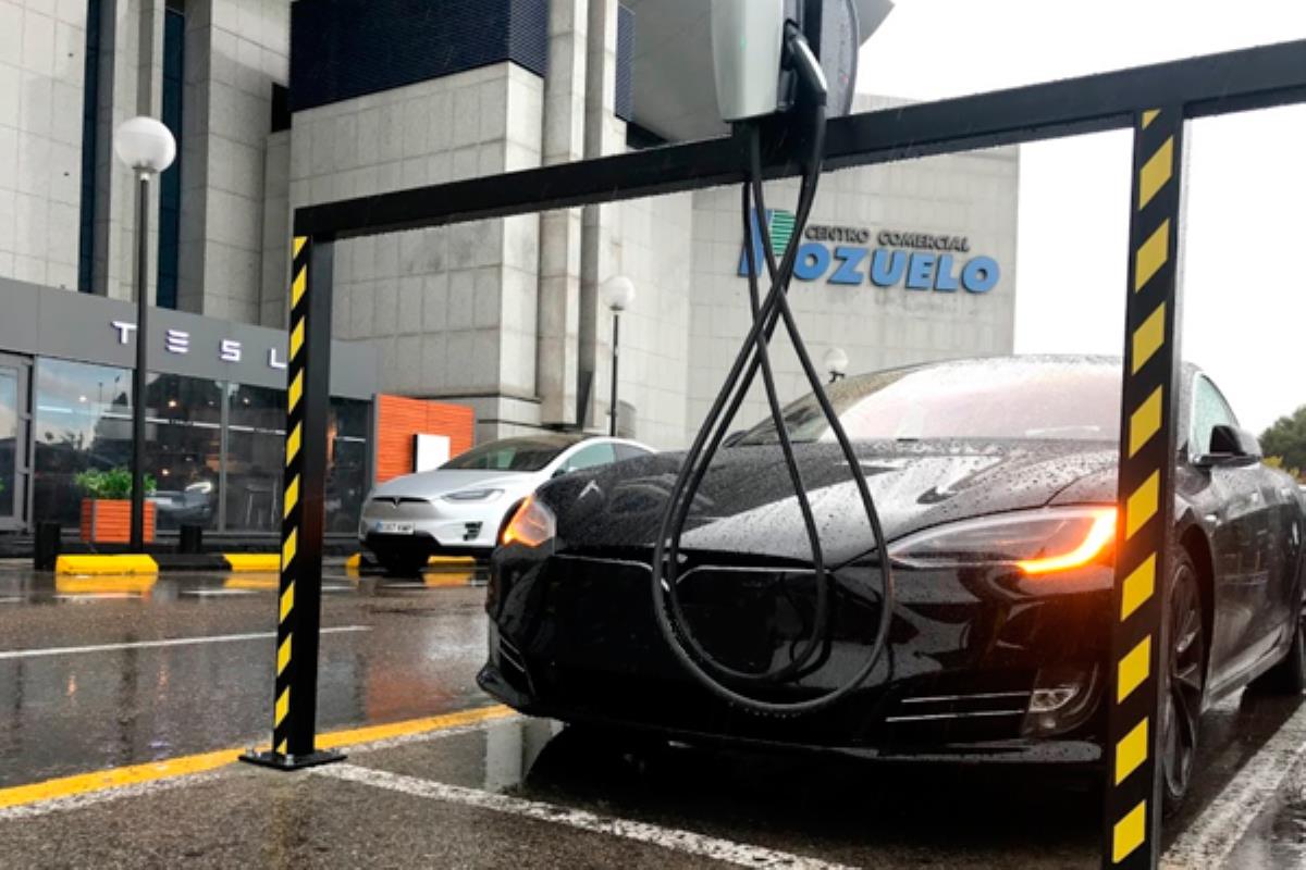 Tesla desembarca en España de la mano de El Corte Inglés | SoyDe