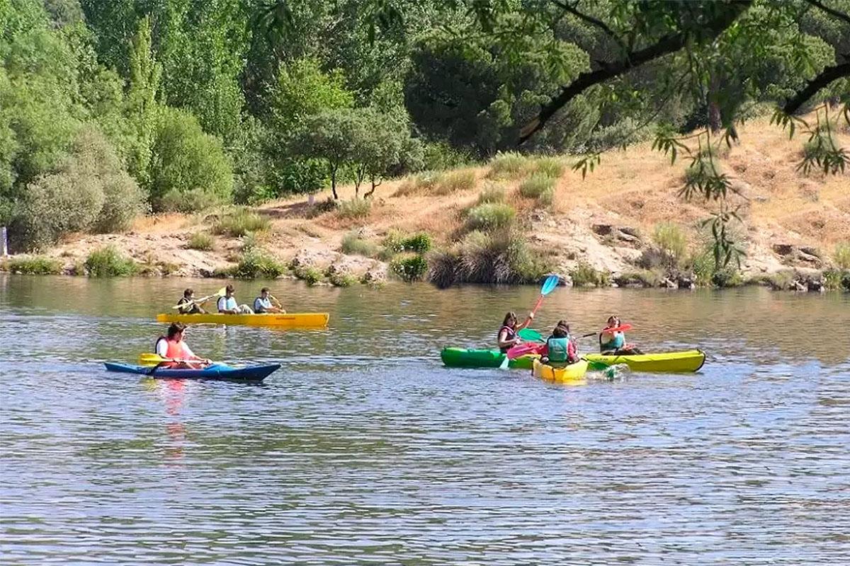 Chachimarcha Piragüismo en Embalse de Picadas | SoyDe