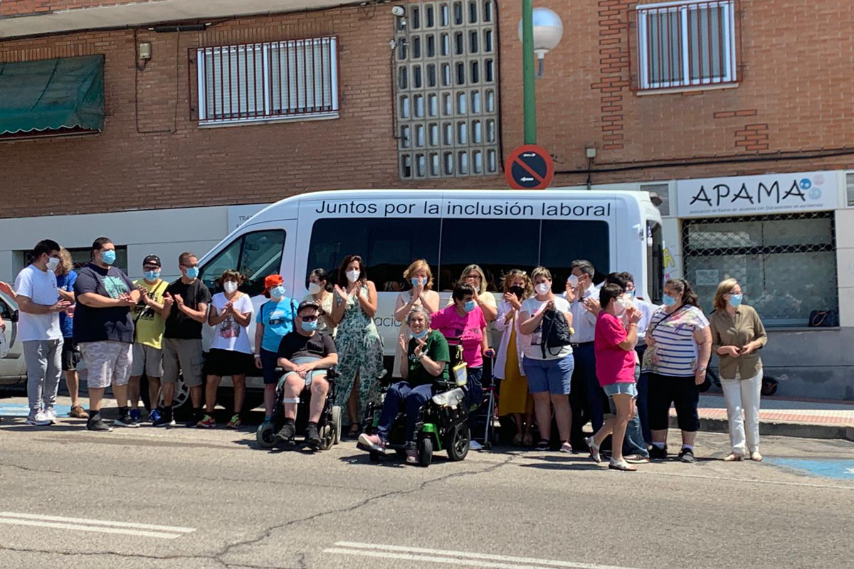 Nueva furgoneta para APAMA de la Fundación Gmp | SoyDe