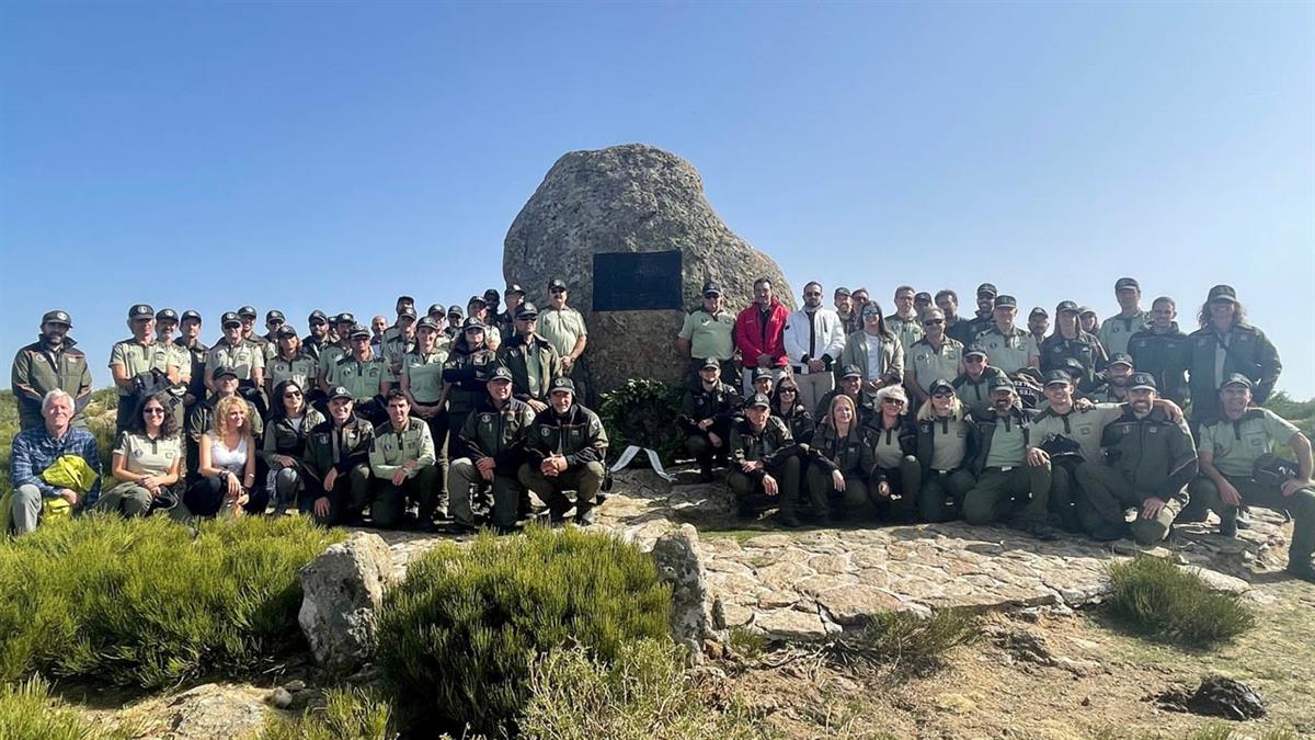 Emotivo reconocimiento a agentes forestales de madrid | SoyDe