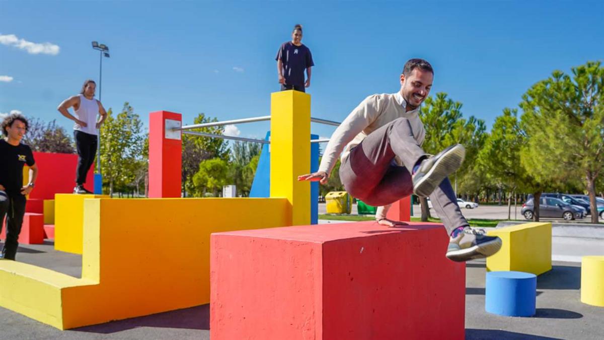 ¡Torrejón presenta el primer circuito de Parkour! | SoyDe